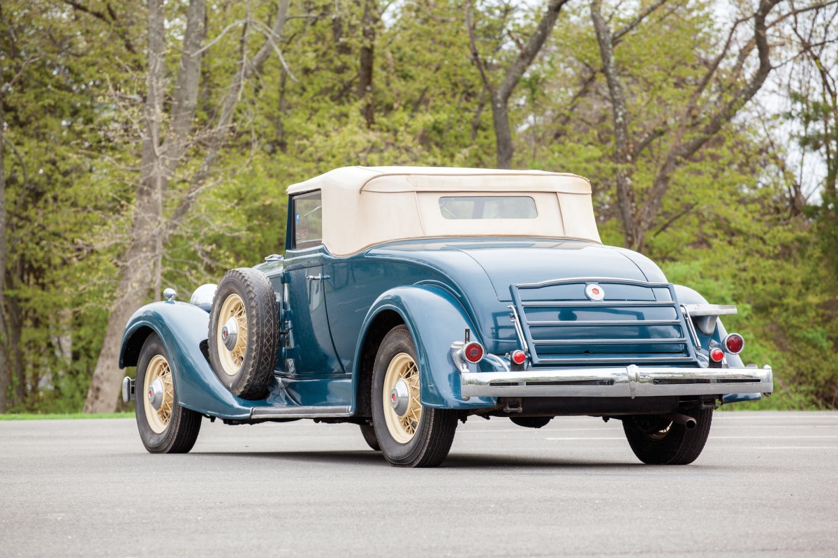 1934 Packard Eight Coupe Roadster