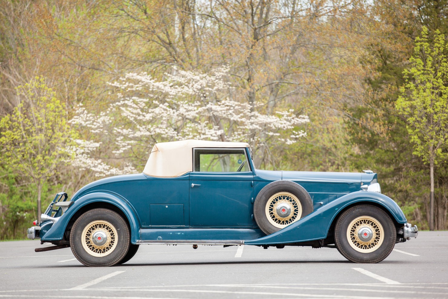 1934 Packard Eight Coupe Roadster