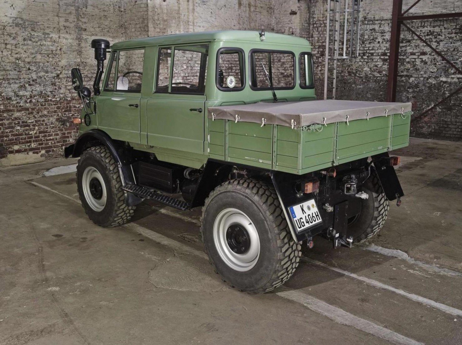 Mercedes-Benz Unimog Doppelkabine