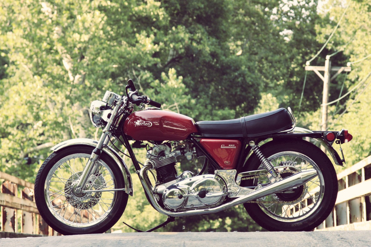 1975 Norton Commando