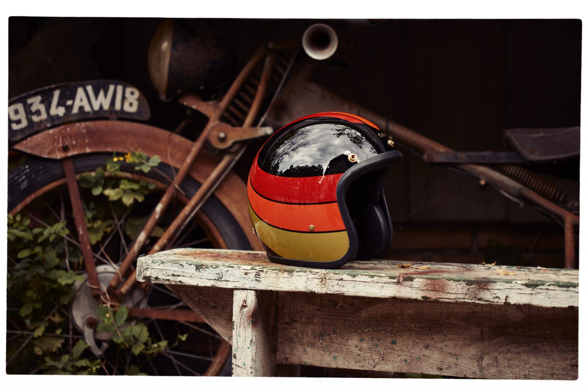 The HEDON x 4H10 1971 Kevlar® Helmet