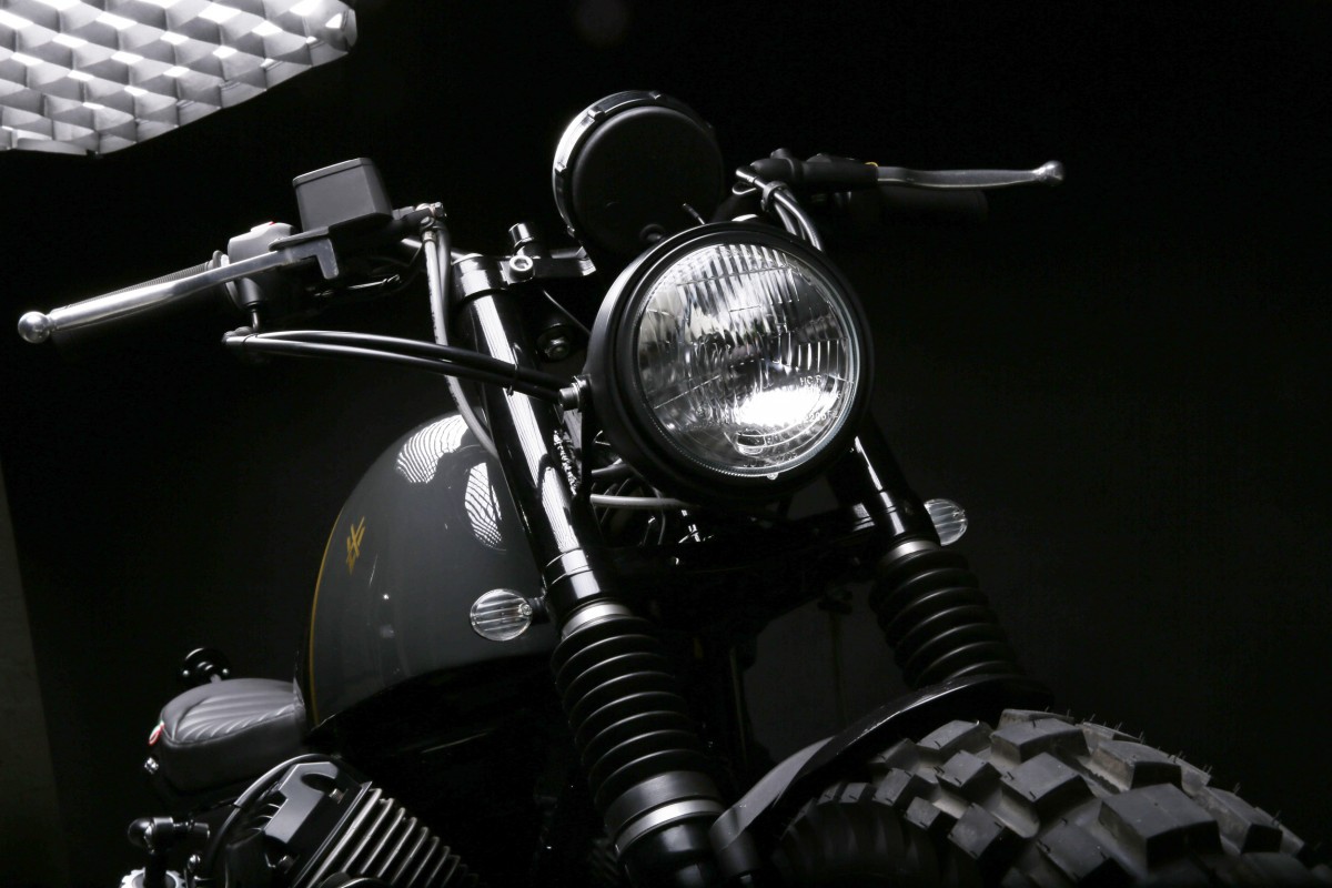 Moto Guzzi V7 Stone by Venier Customs