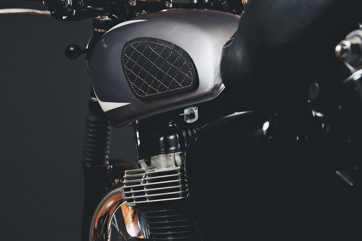 A Custom Kawasaki W650 by Motovida