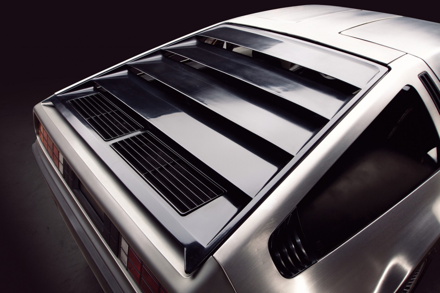 1981 DeLorean DMC-12