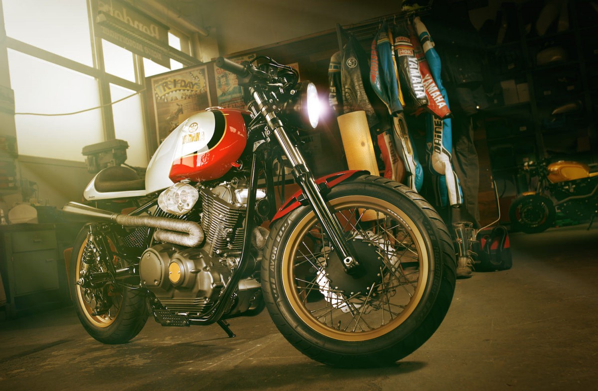 Yamaha XV950 Custom