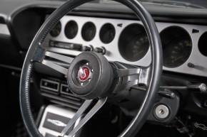 Nissan Skyline H/T 2000GT-R