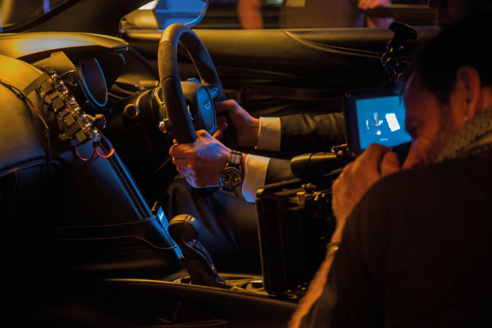 Q Branch Spectre Gadget Switches