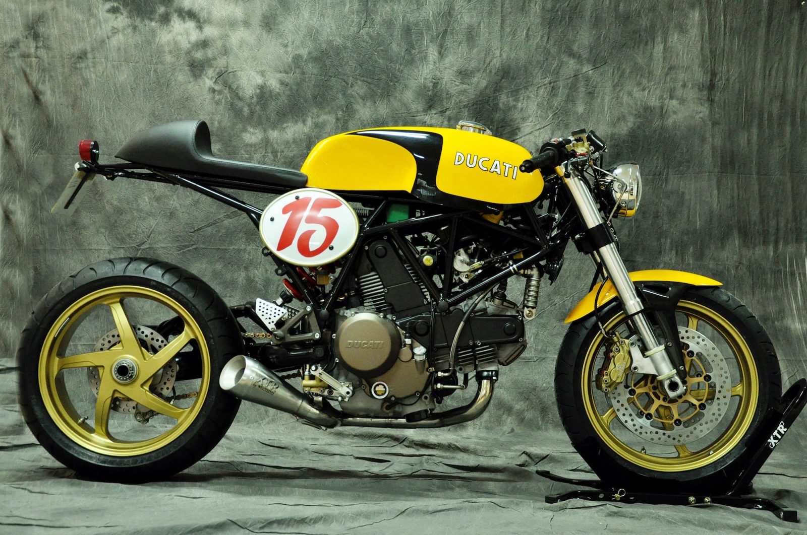 Ducati 750SS by XTR Pepo