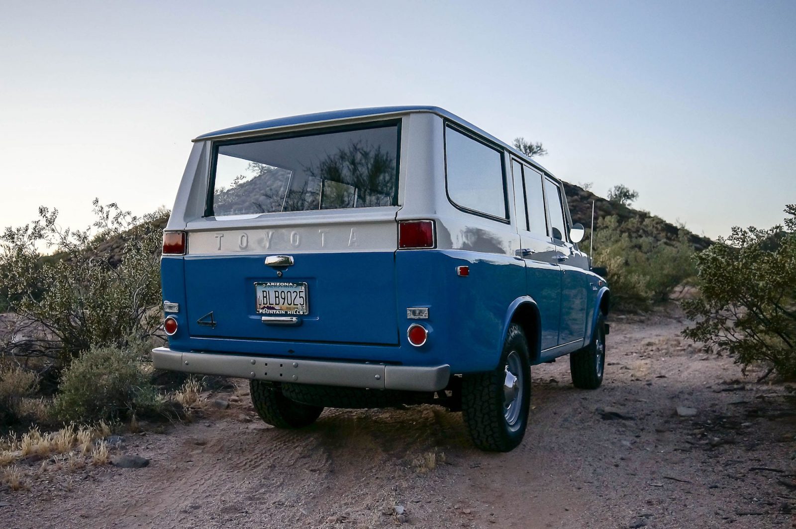 Toyota FJ55 Land Cruiser