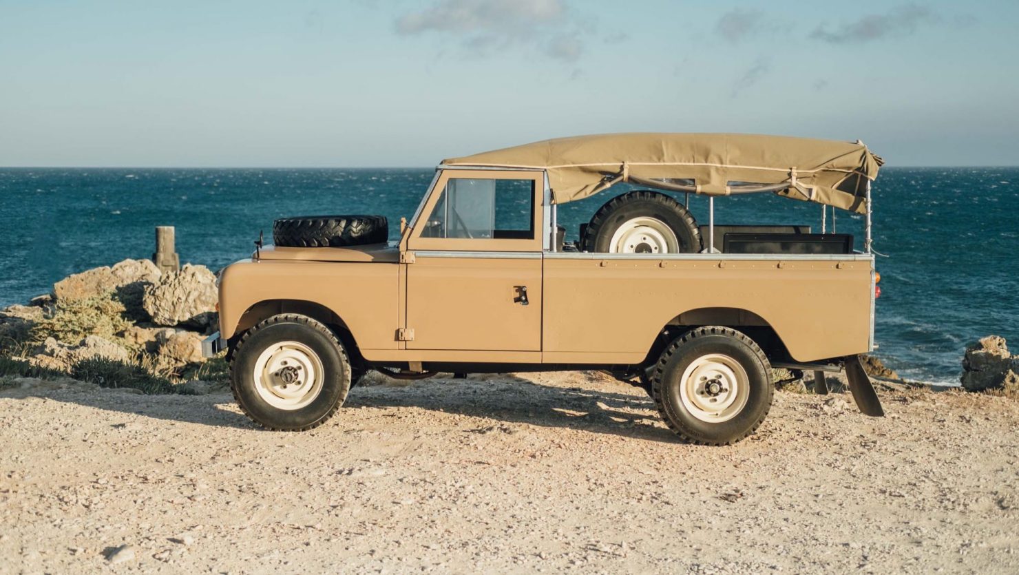 Land Rover Series 3