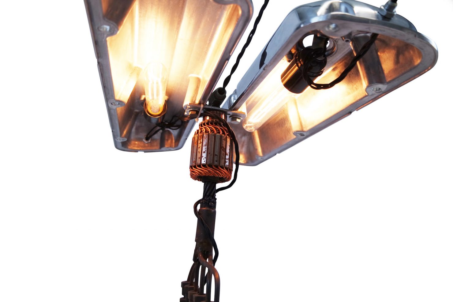 Unibro Design V8 Lamp