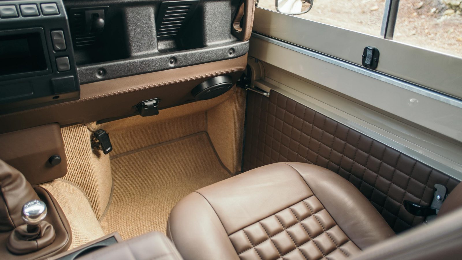 Land Rover Defender 90 Heritage