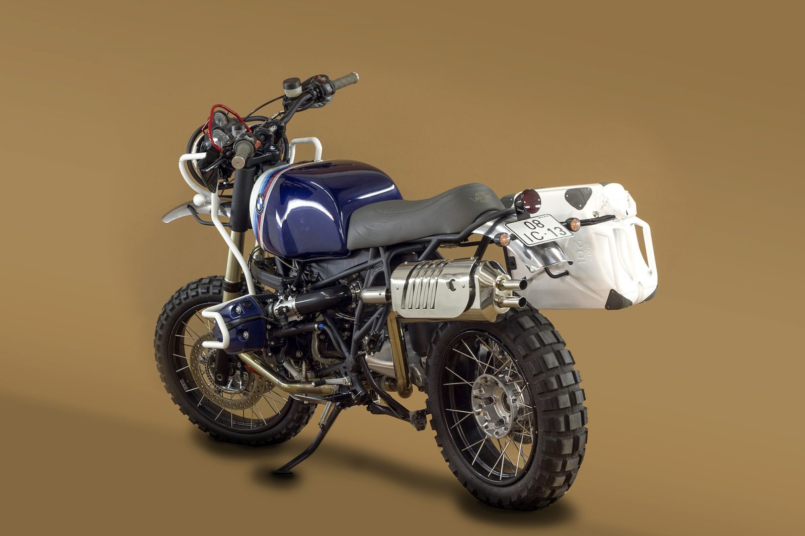 Ton-Up Garage BMW R1200GS