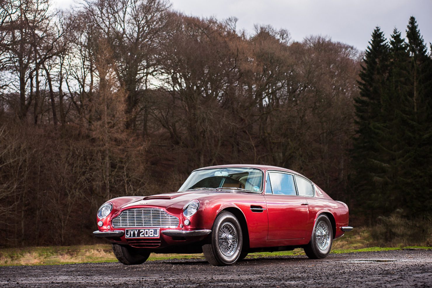 Aston Martin DB6 MKII Vantage