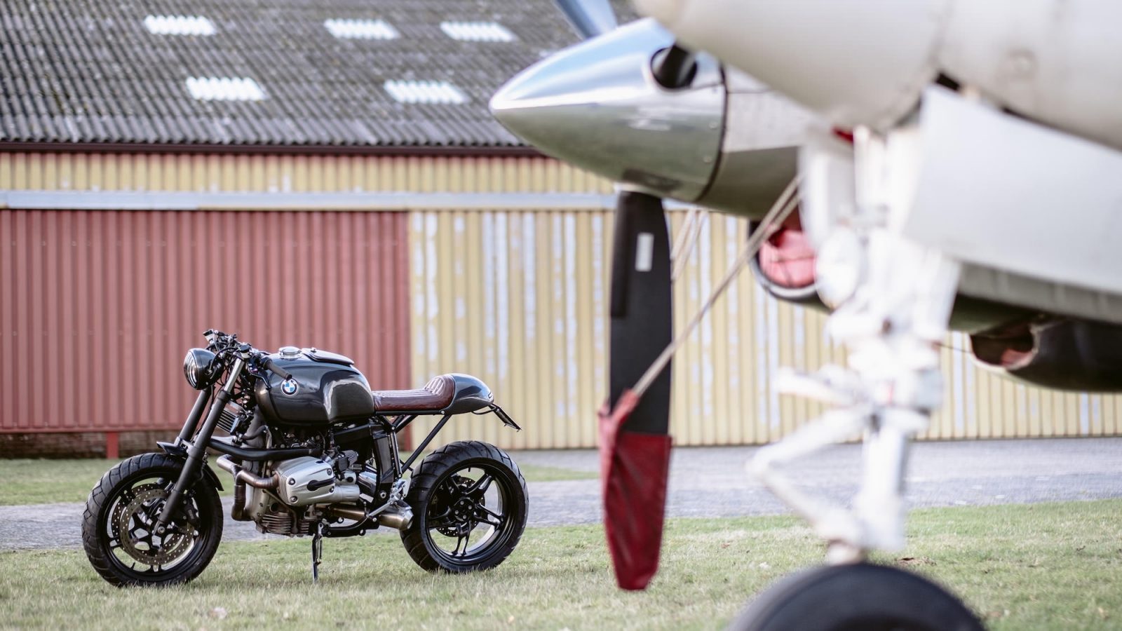 Moto Adonis BMW R1100S