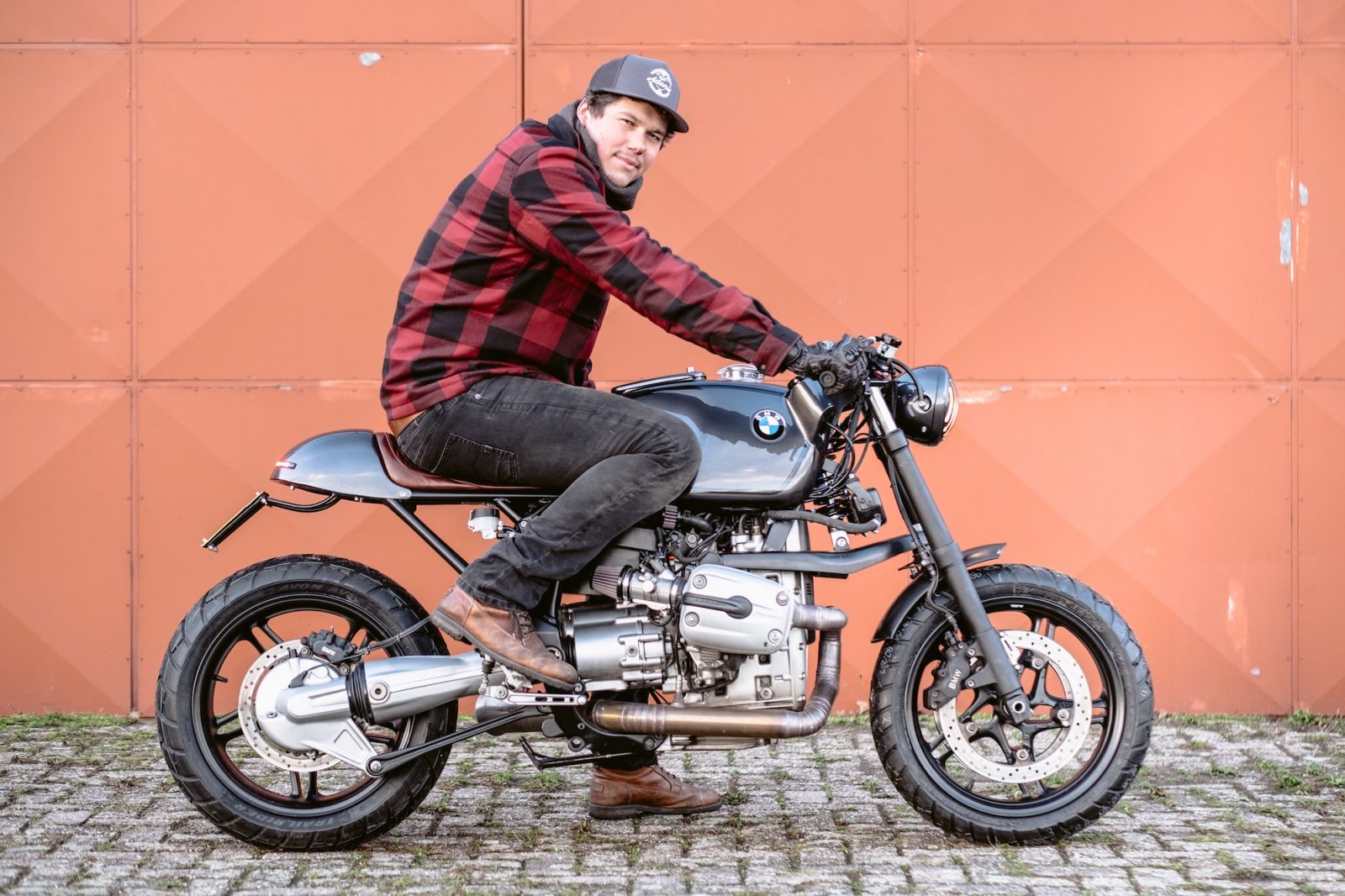 Moto Adonis BMW R1100S