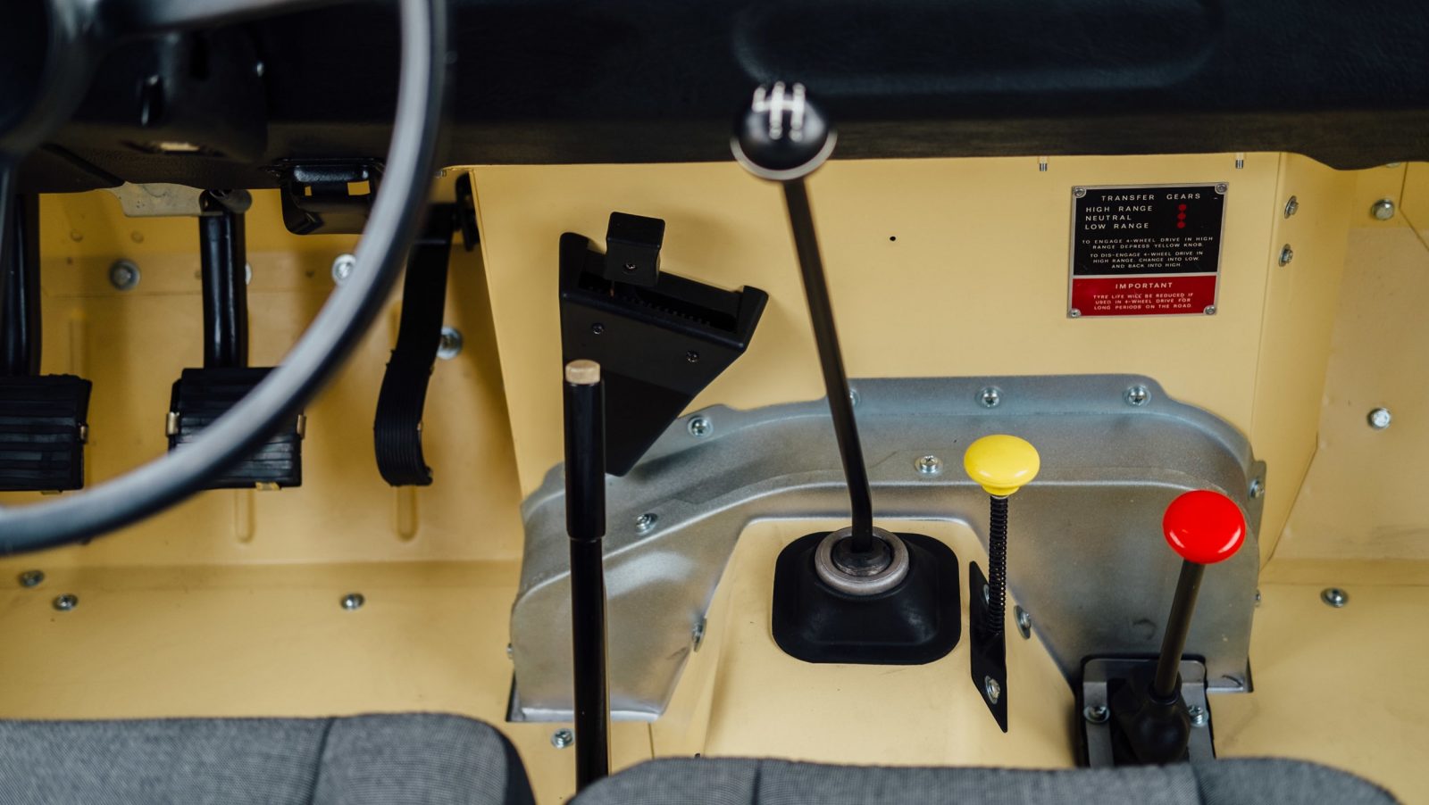 Land Rover Series III LWB