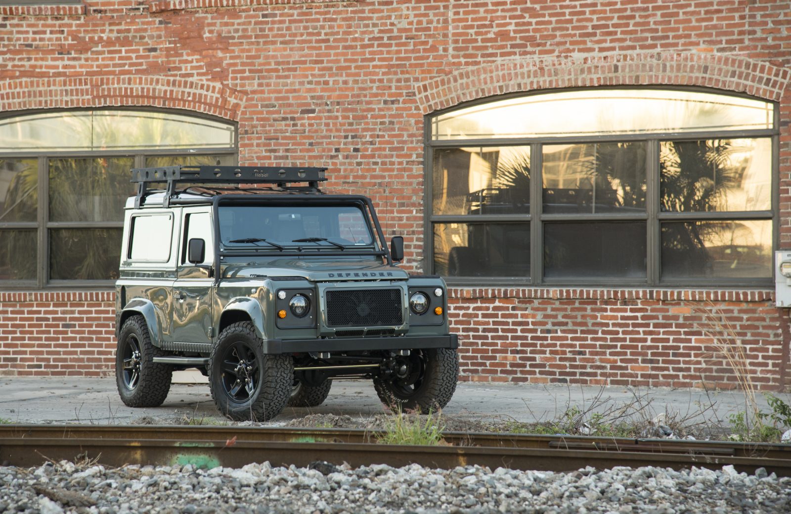 Project 13 Land Rover Defender 90