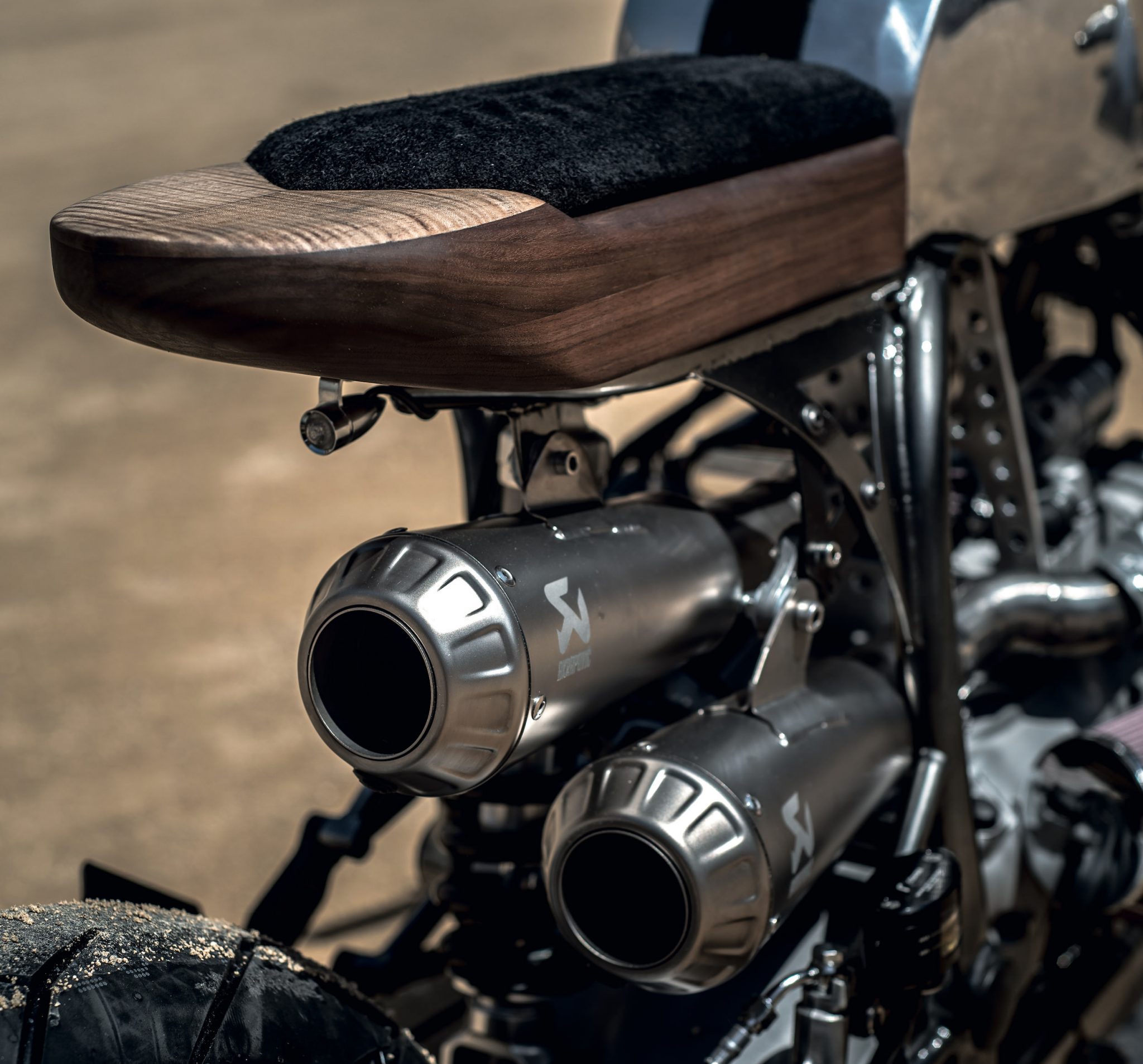 Revival of the Machine BMW R100RS