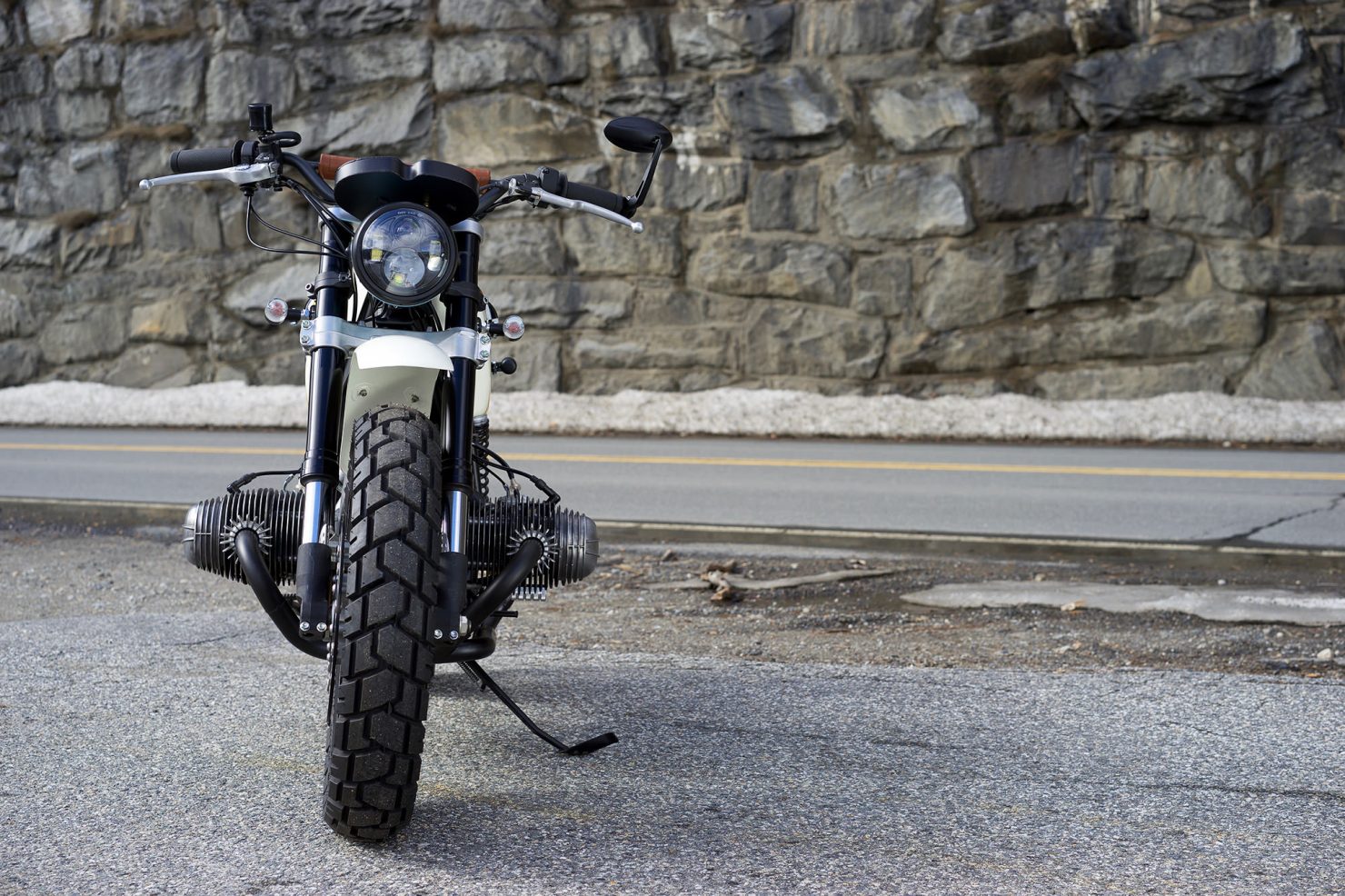 Vintage Steele BMW R60/6