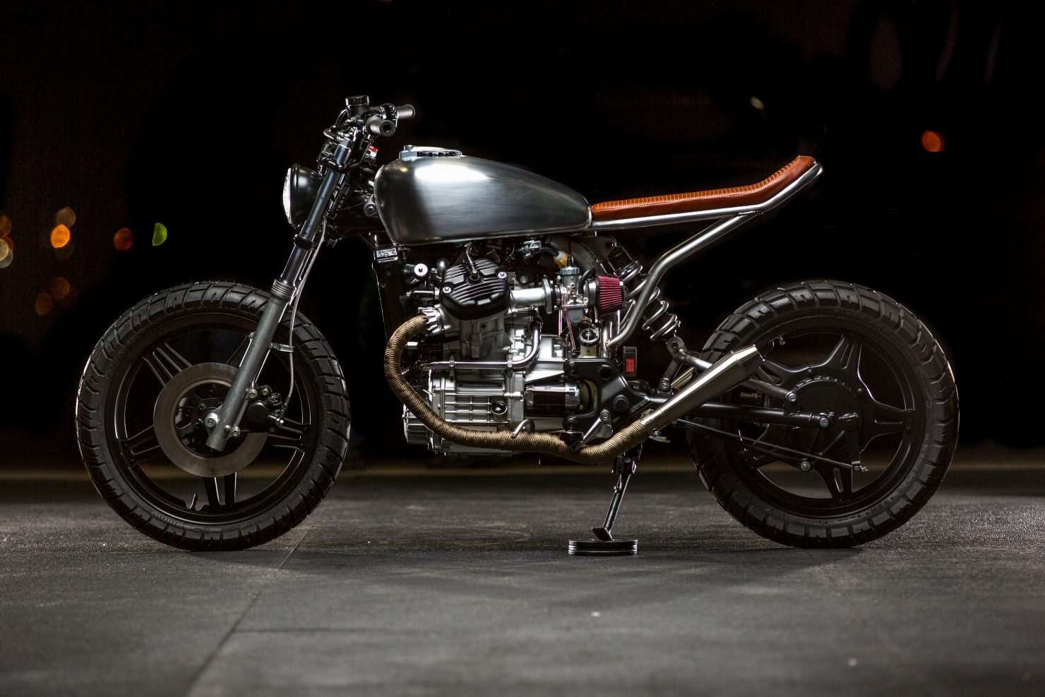 DownShift Studio Honda CX500