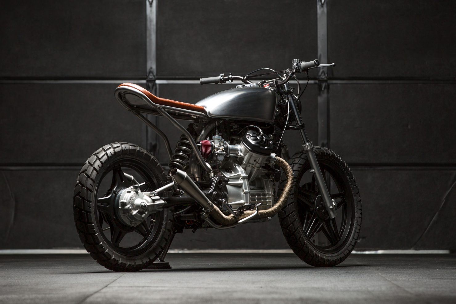 DownShift Studio Honda CX500
