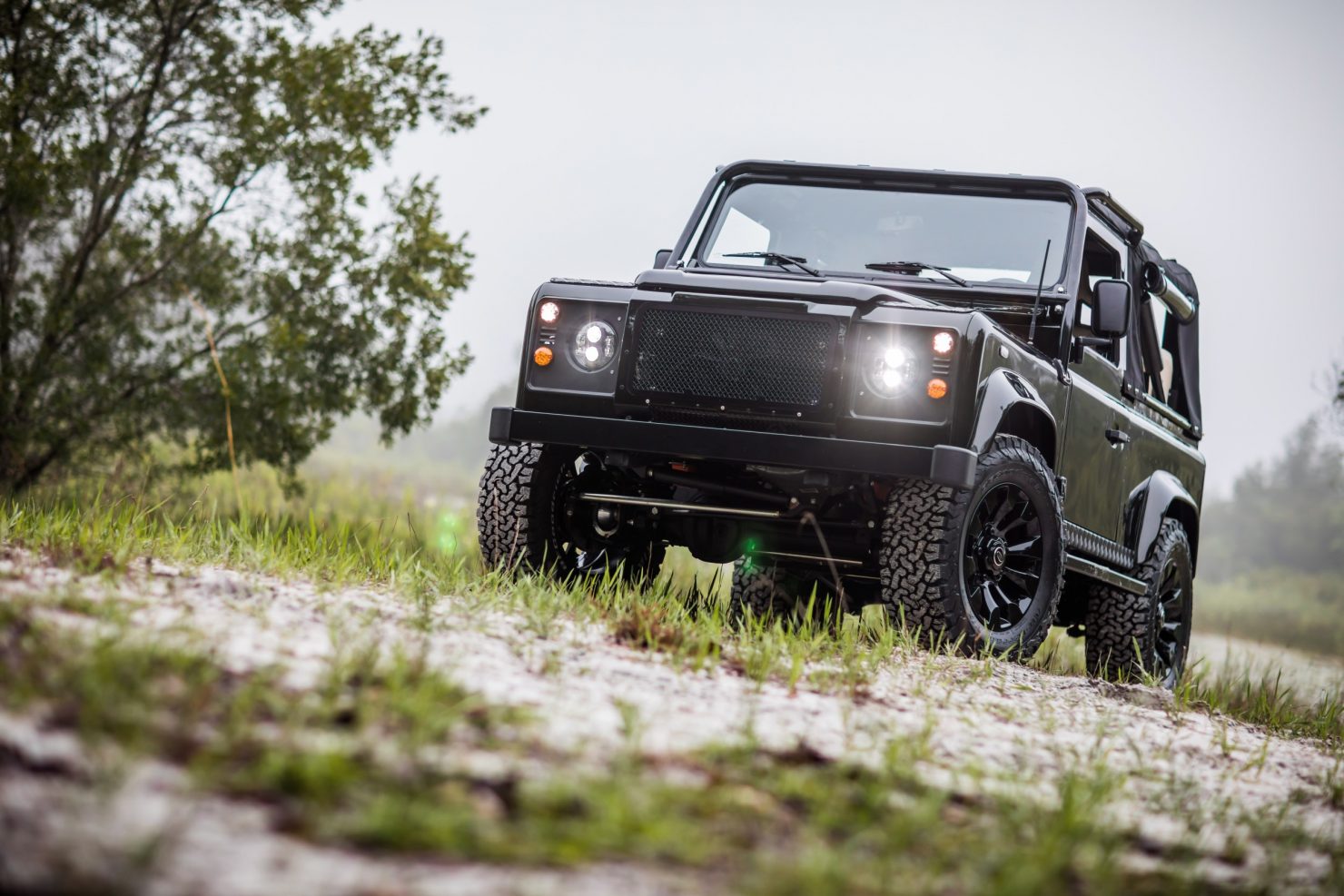 Corvette-Engined Land Rover Defender 90
