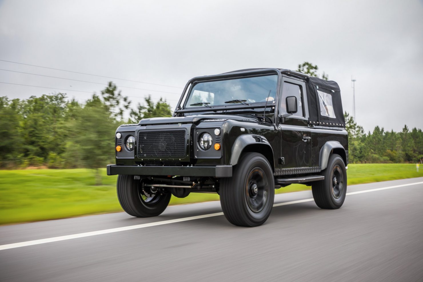 Corvette-Engined Land Rover Defender 90