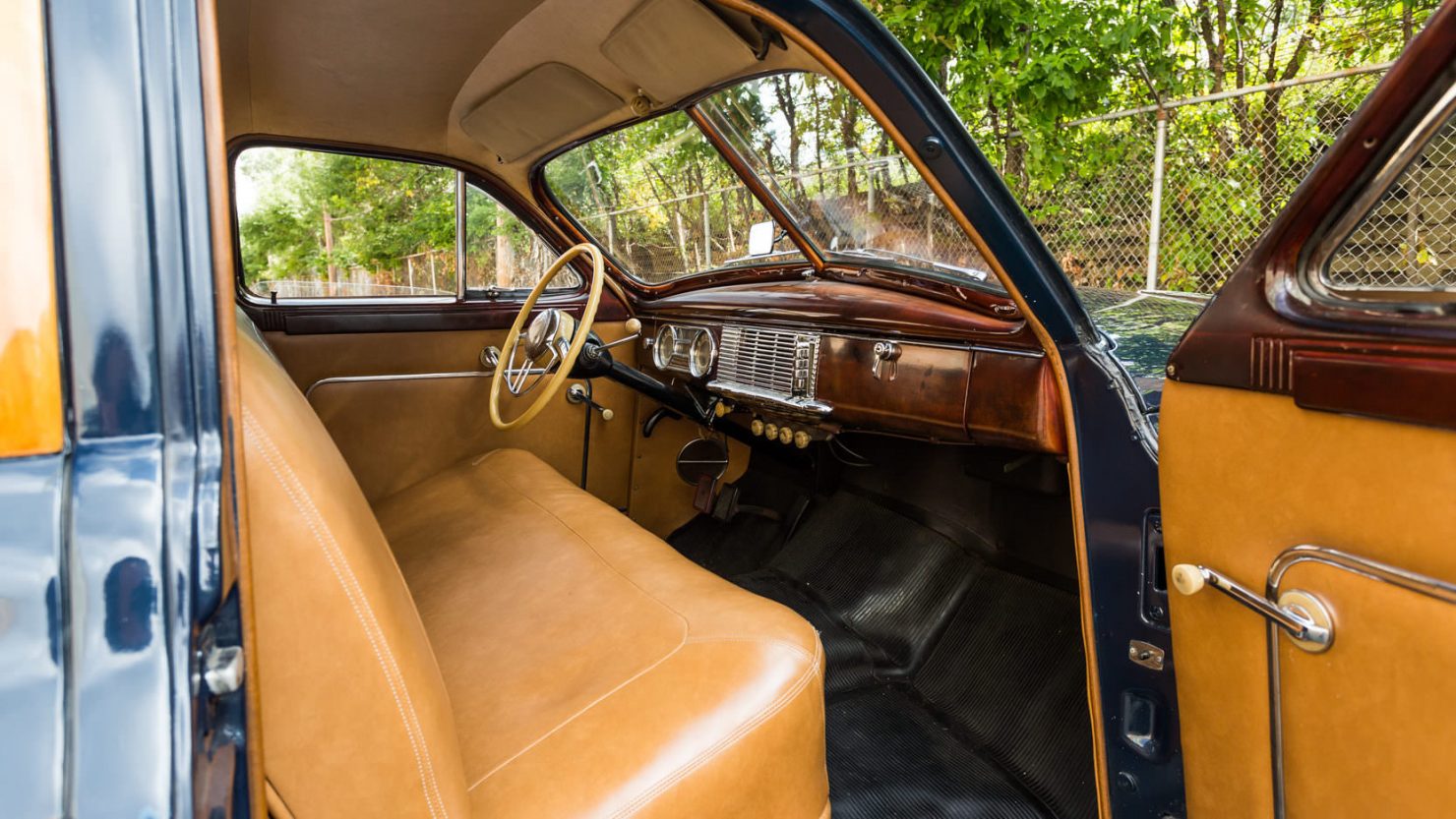 1948 Packard Eight Station Sedan & Teardrop Camper