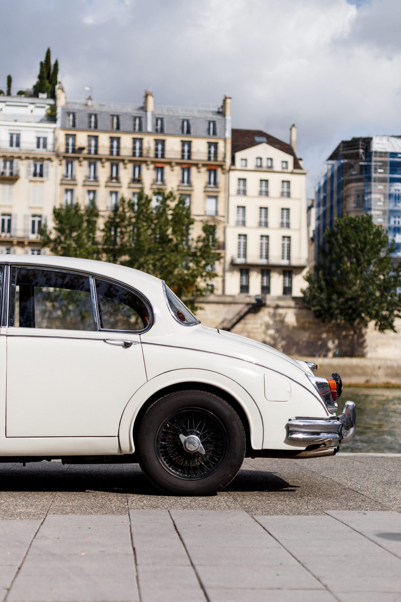 Jaguar Mark II - The Gentleman's Express