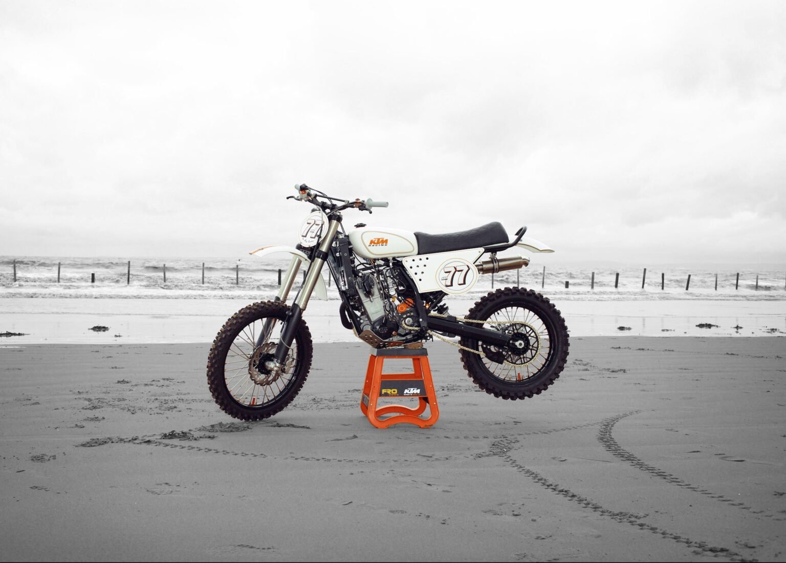 Retro Racer: KTM 400 EXC-R