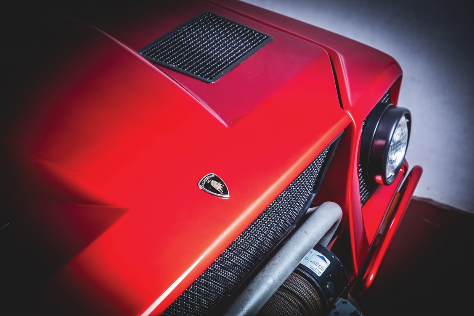 The Rambo Lambo: The Mighty Lamborghini LM002 4x4