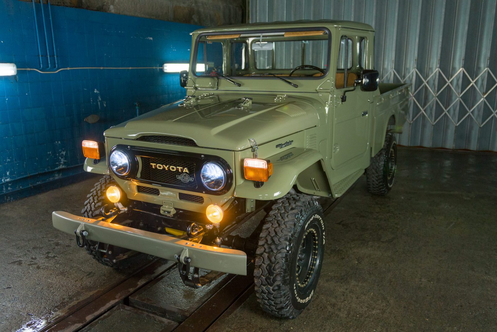 1978 Toyota Land Cruiser HJ45 Long Bed Pick-Up Truck