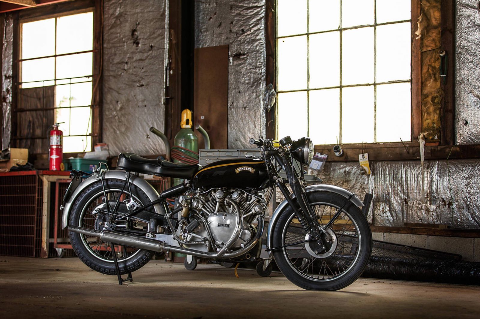 A "Shadowized" 1954 Vincent Rapide Series-C