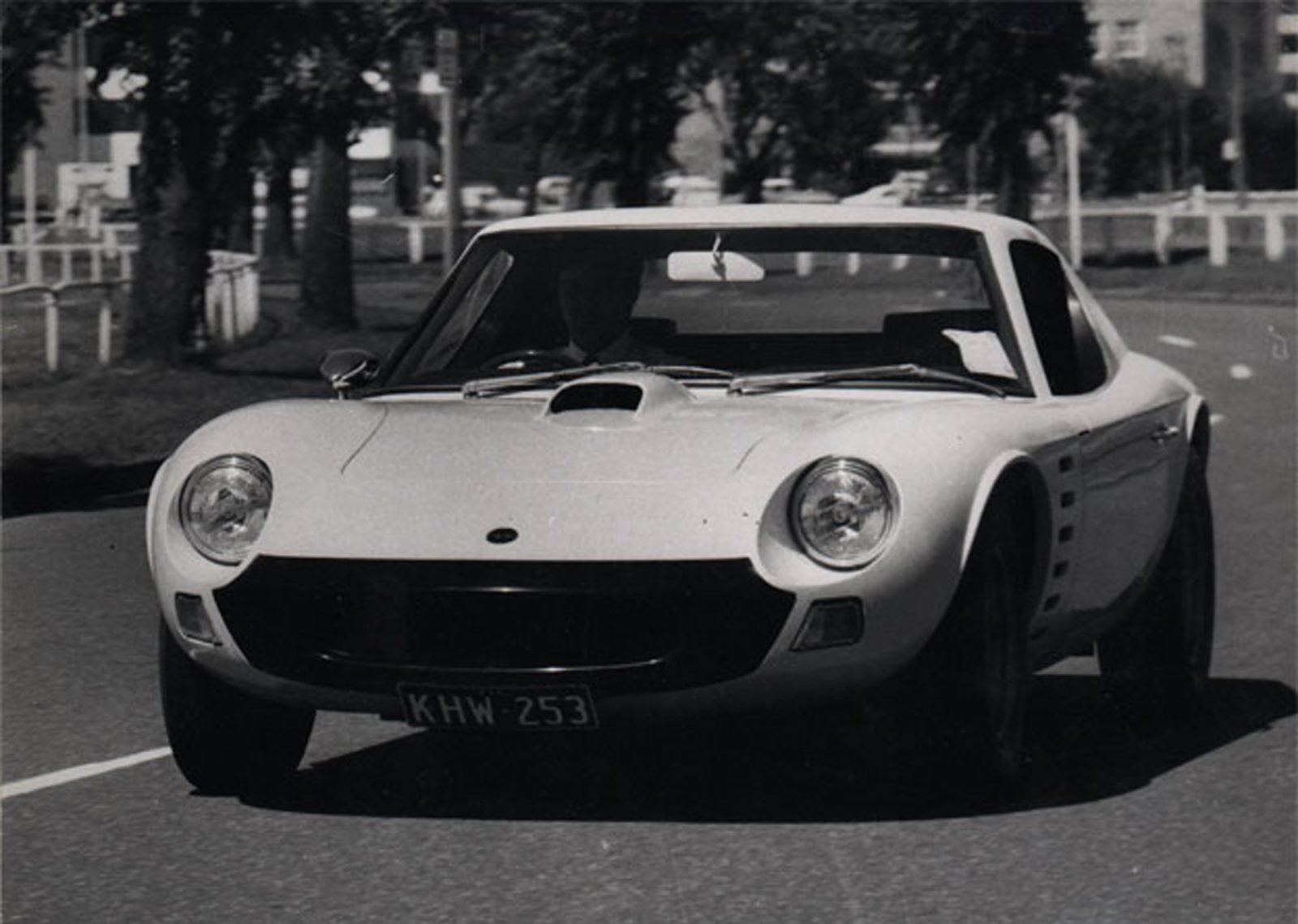 Bolwell Nagari – The Essential Buying Guide For The Australian Classic