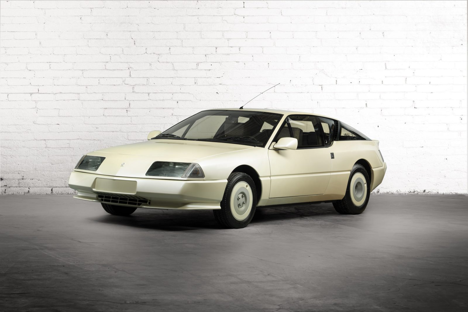 A French Retro-Futuristic Icon: The Renault Alpine GTA V6