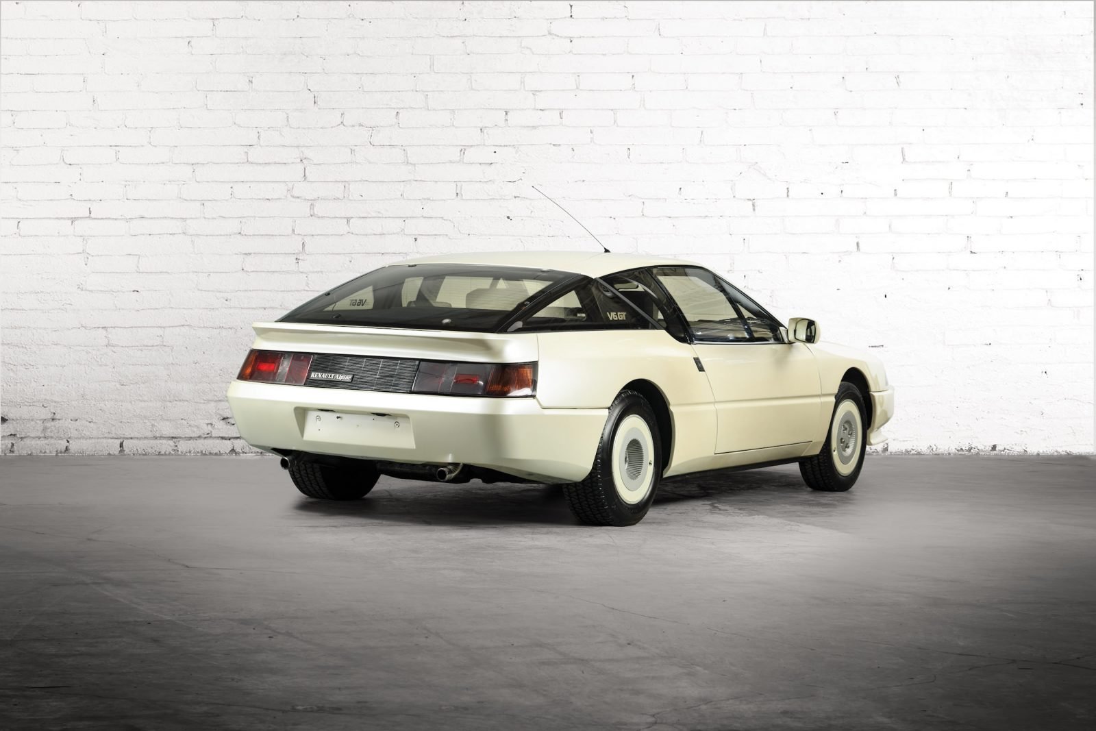 A French Retro-Futuristic Icon: The Renault Alpine GTA V6