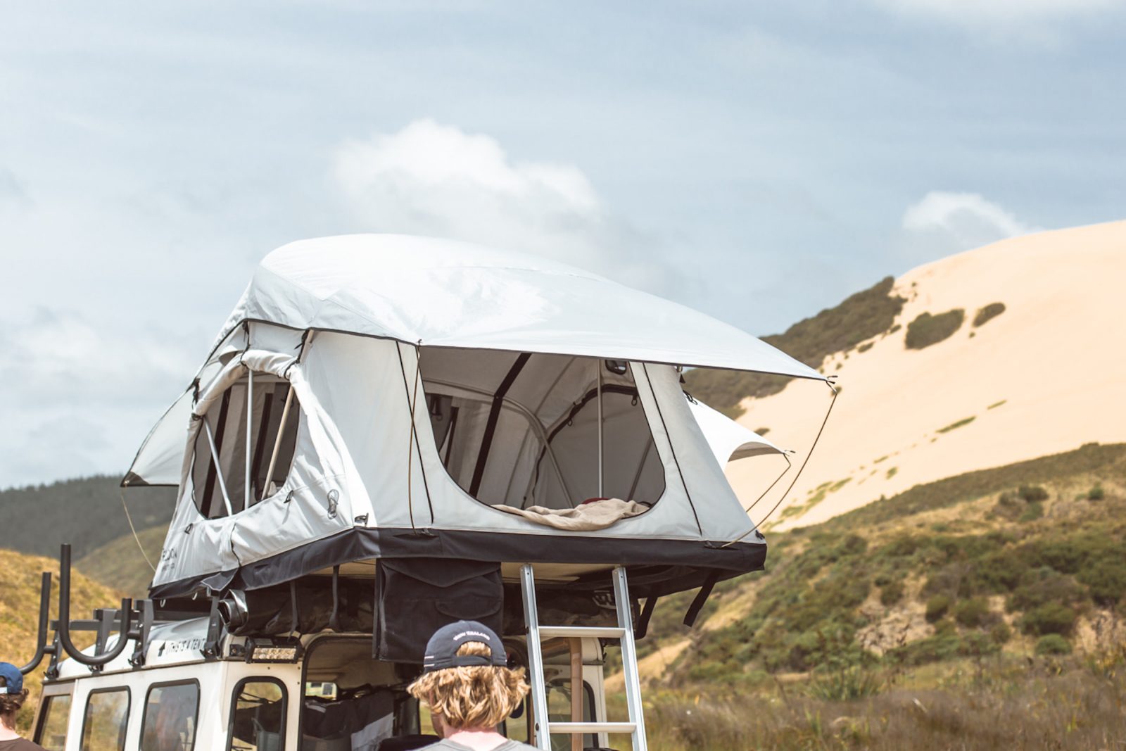 The Crow's Nest Extended Rooftop Tent by Feldon Shelter