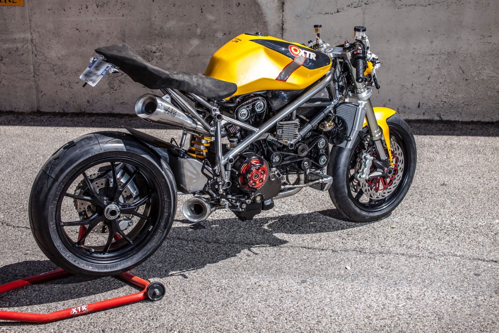 Ducati 848 Custom Street Fighter by XTR Pepo - Doud Maquina