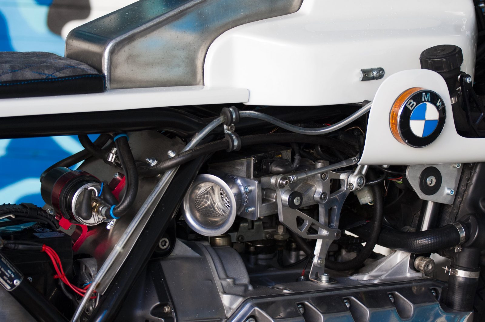 BMW K100 Retro Racer by Les Ateliers Du Dr Joë