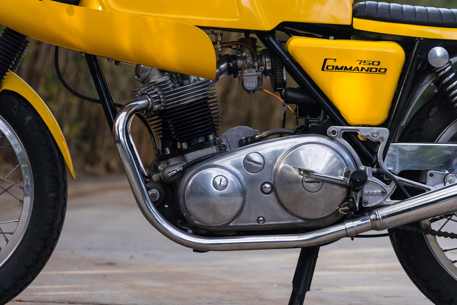 The Original Norton Commando Production Racer - The Yellow Peril