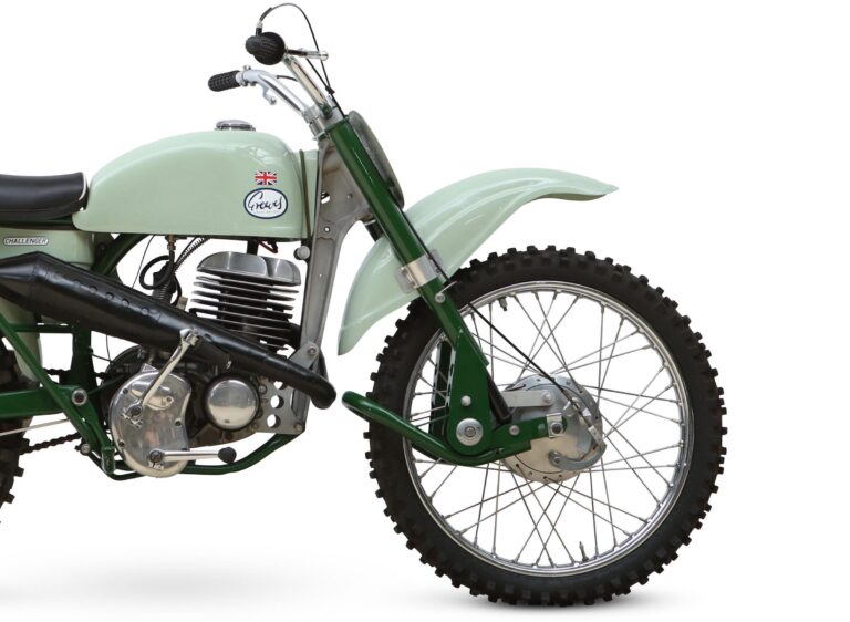The Greeves Challenger - The Unusual World-Beating Two Stroke