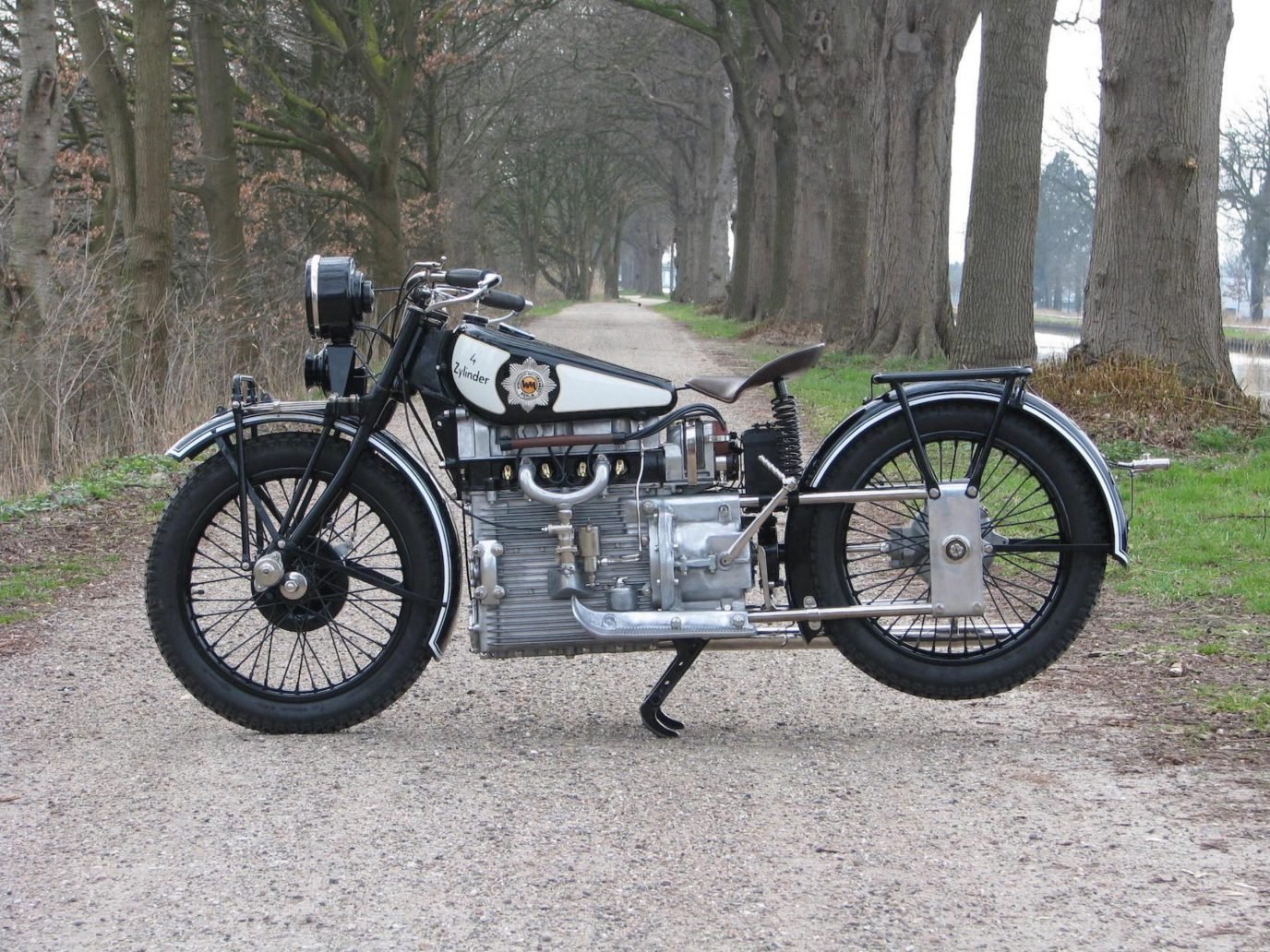 The Windhoff Four Cylinder - The Motorcycle Of The Future From 1926