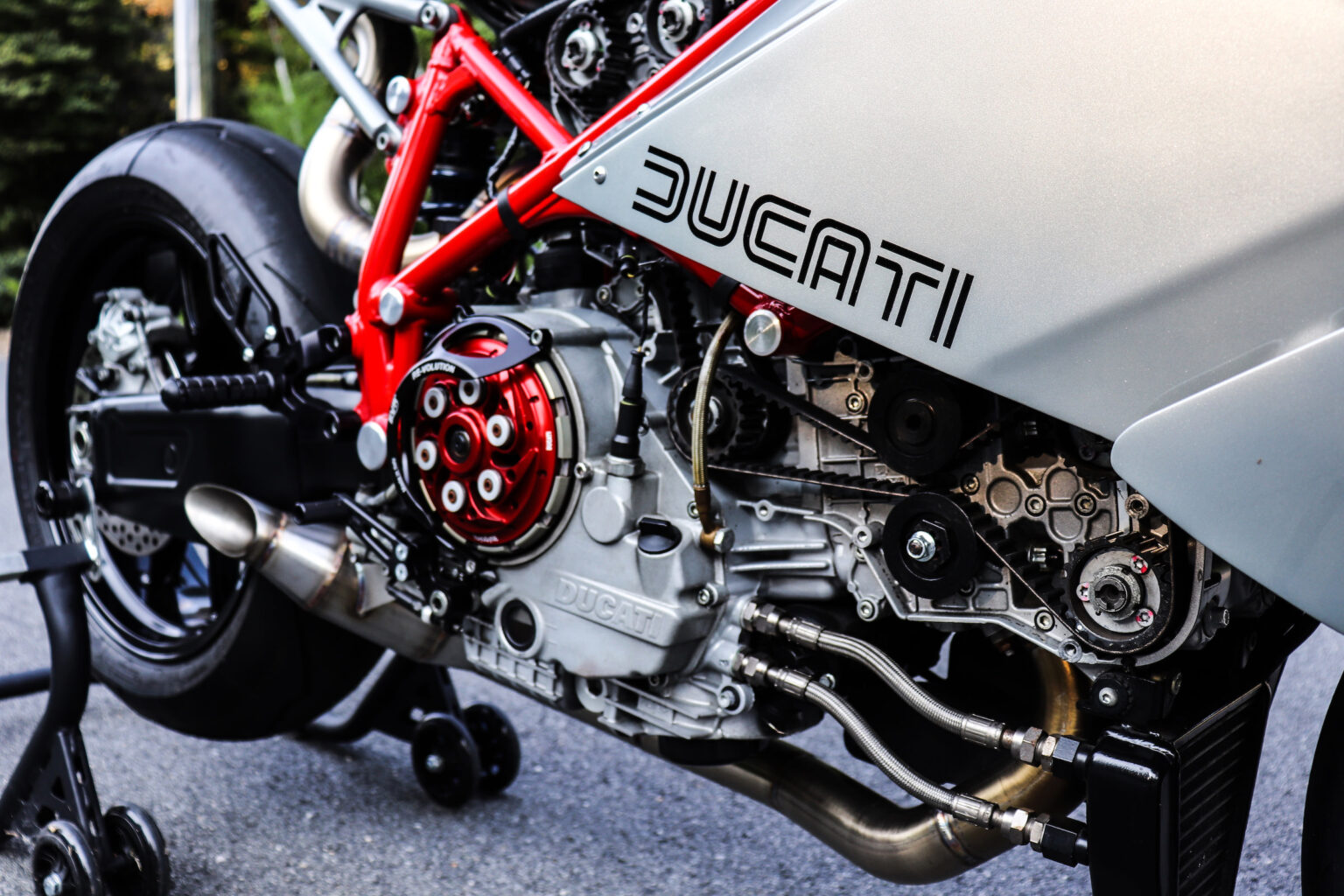 The Jett Design x Motorelic Ducati 749 Custom Racer