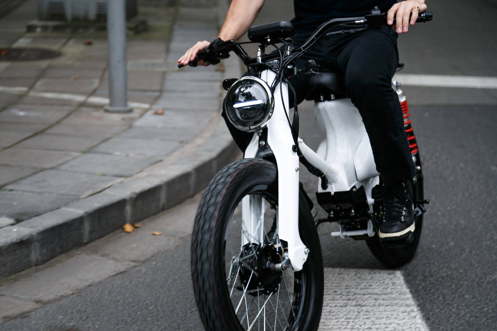 Honda eCub - A Honda Cub Electric Conversion Kit By Shanghai Customs