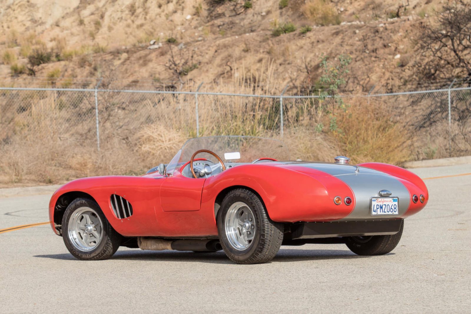 1959 Devin Special - A 389 CID V8 Corvette Killer