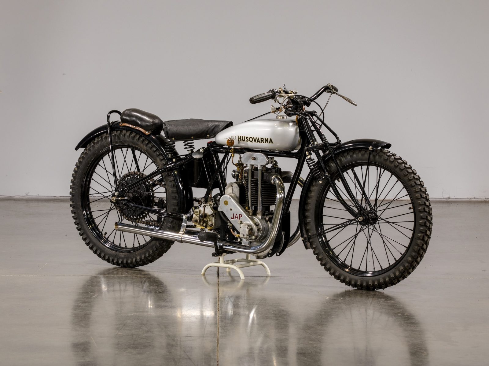 Husqvarna Model 30 A - Privateer Dirt Track Racer