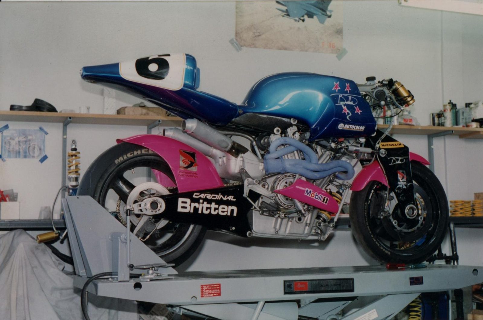 26 Pictures Unseen For Over 25 Years: A Visit To The Britten Motorcycle ...