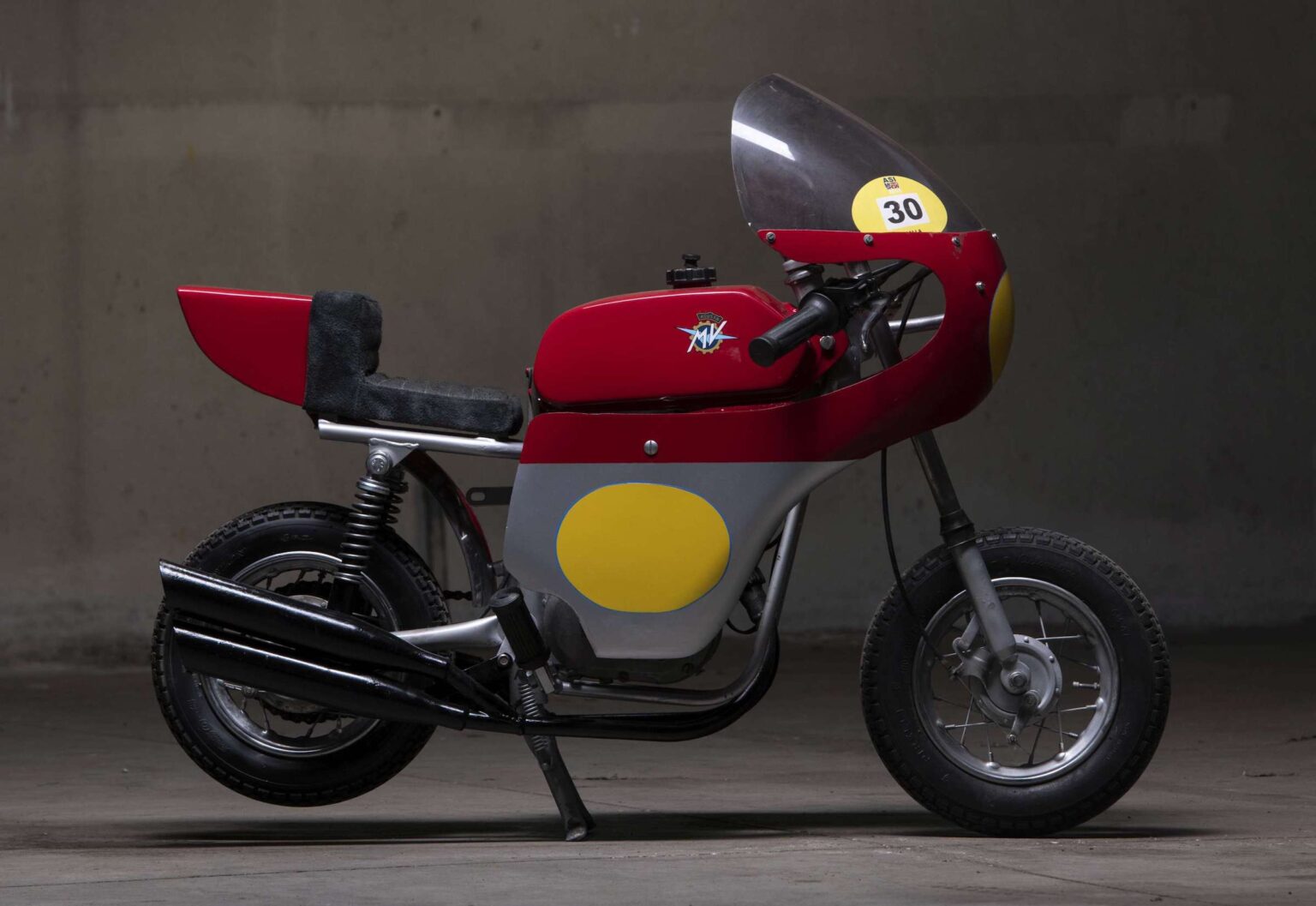 Rare Factory-Built Special – The MV Agusta Mini Bike Racing
