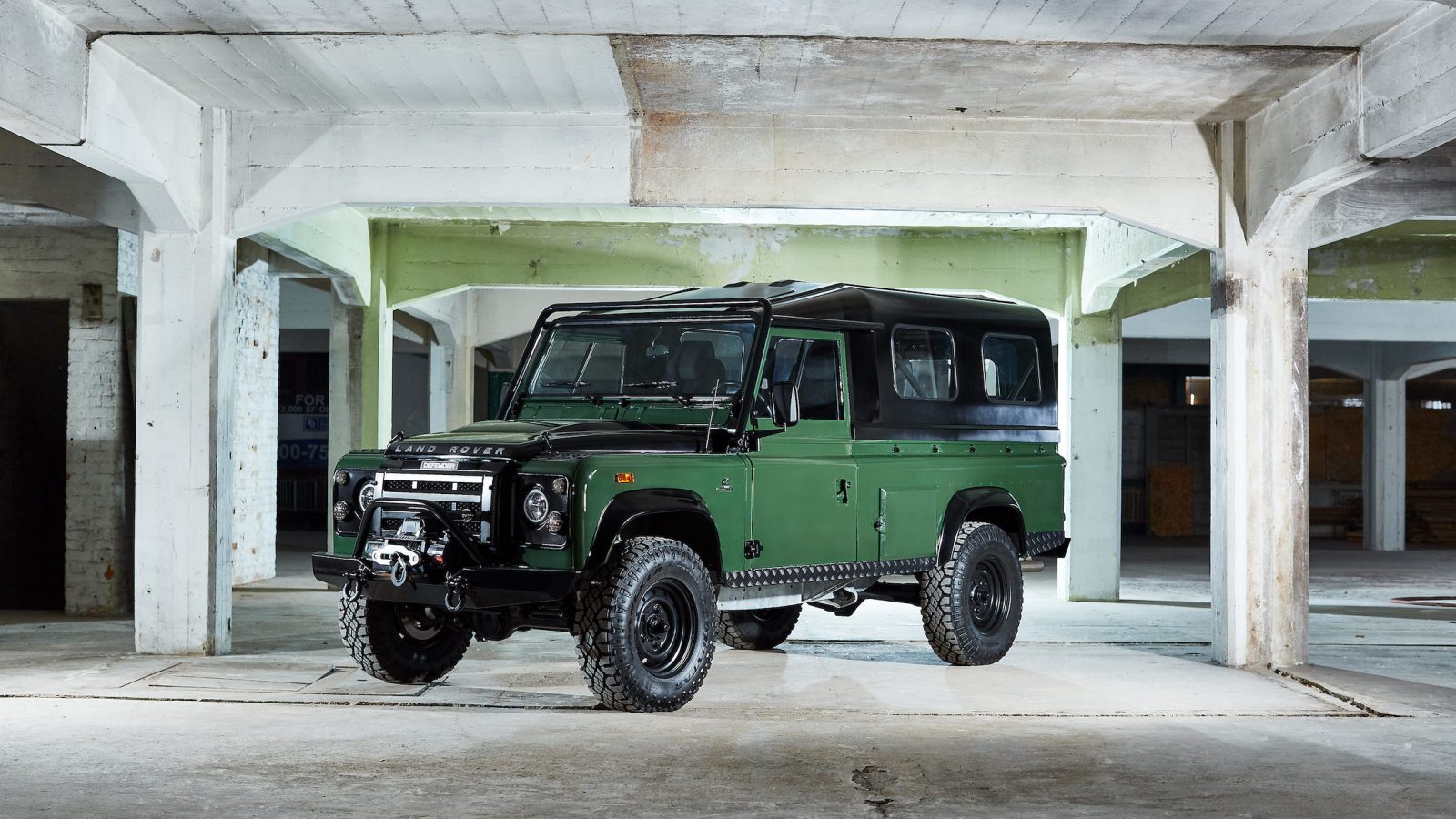 The Anvil Land Rover Defender - Rebuilt with a 600 lb-ft Cummins Turbo ...
